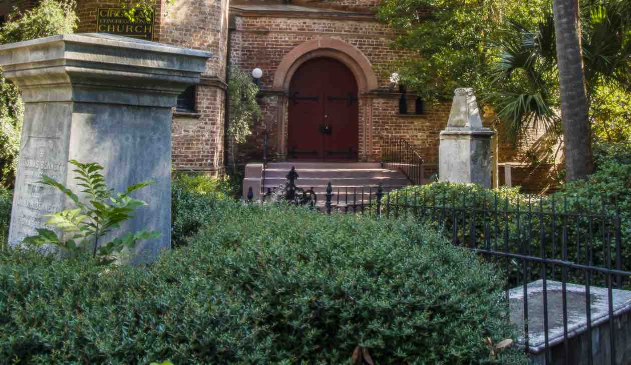Graveyards And Cemeteries Of Charleston, SC
